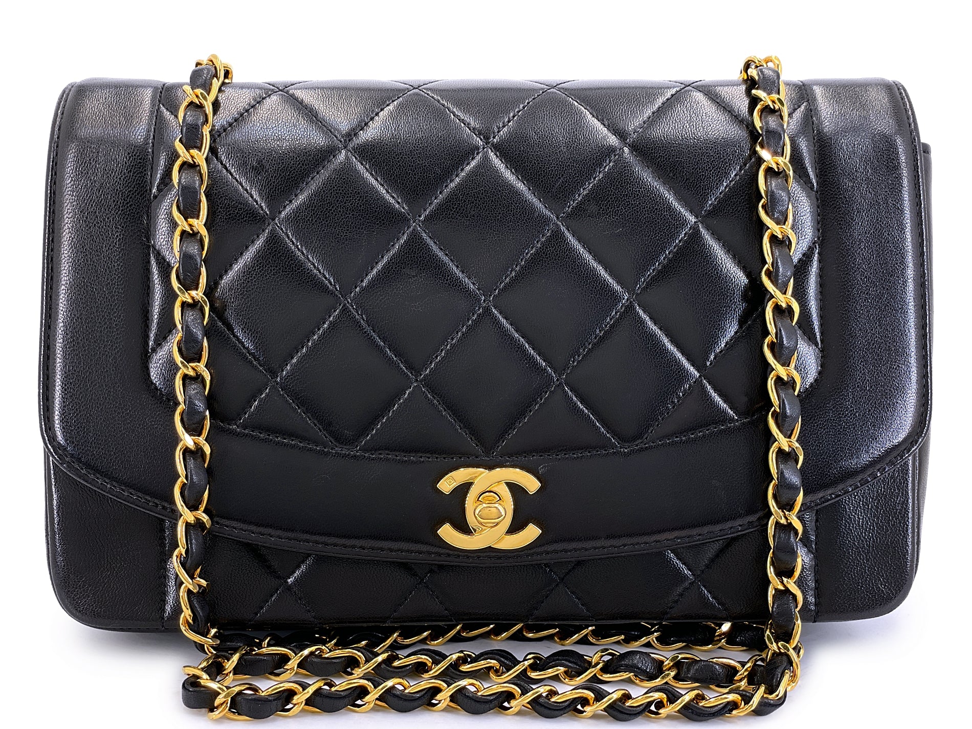Chanel 1995 Vintage Black Lambskin Medium Diana Flap Bag 24k GHW F1D ...