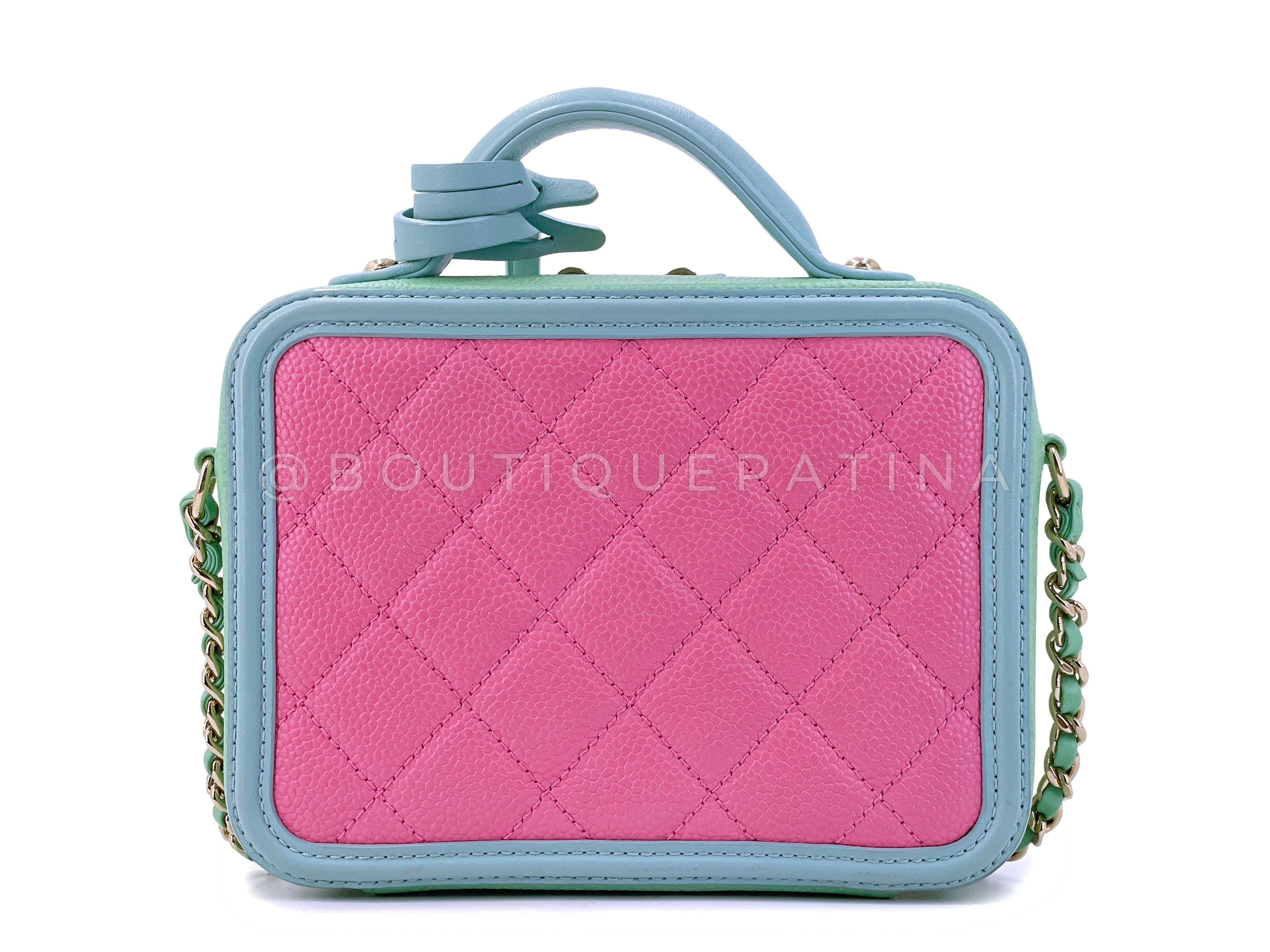 Chanel 2019 Pink/Green/Blue Caviar Filigree Vanity Case Bag – Boutique ...
